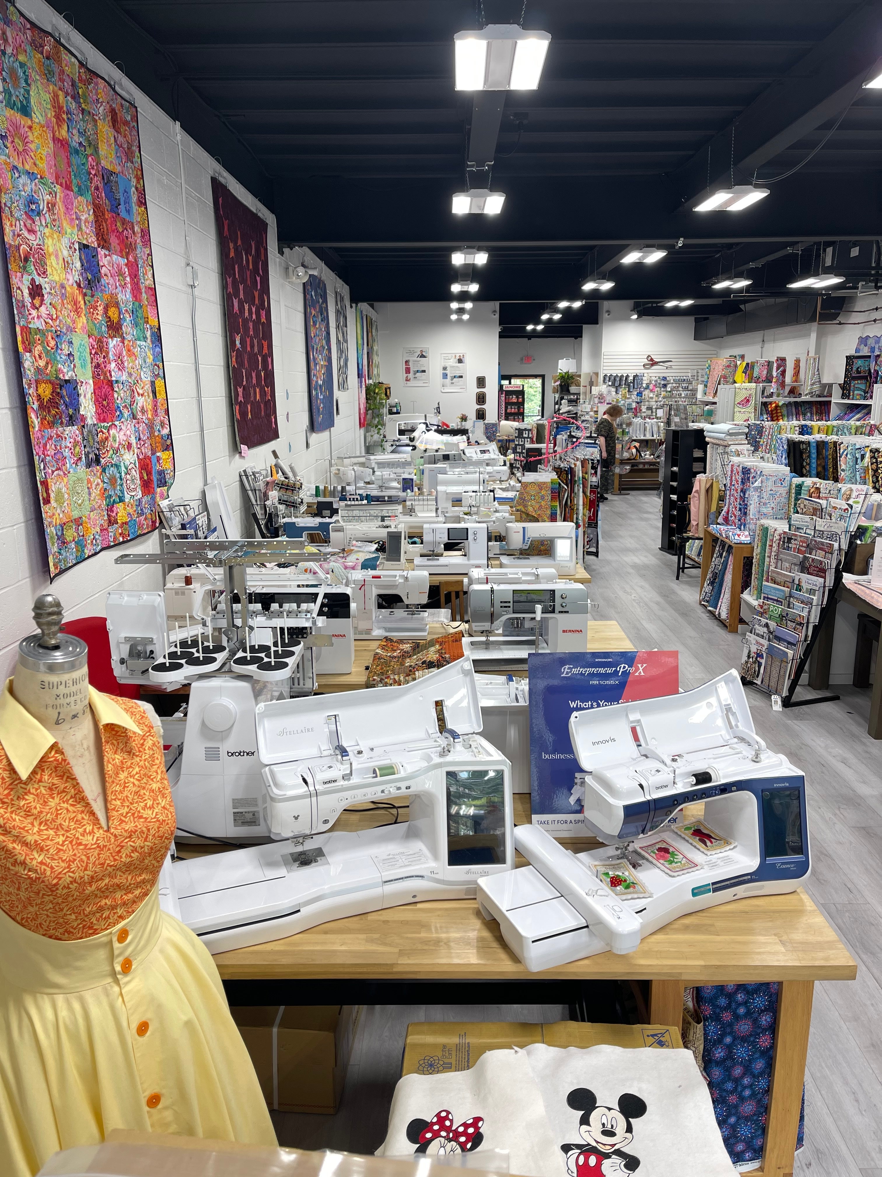 Schedule a Private 1x1 Machine Lesson for Machines Purchased at Sew Je